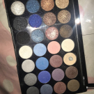 Avis Make up palette satin & mat - Miss Cop - Ombre / fard à paupières