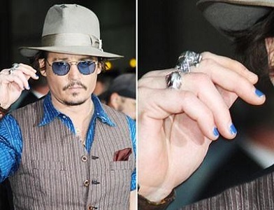 Pourquoi Les Hommes Mettent Du Vernis A Ongles on Sale ...